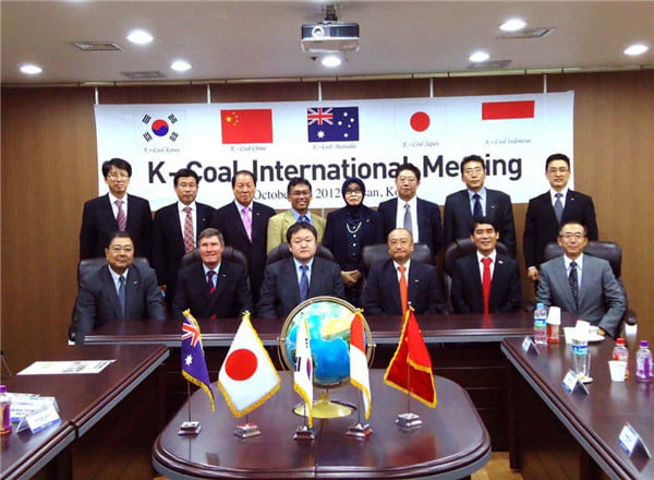 custom desk flags cheap|mini table flag stand wholesale